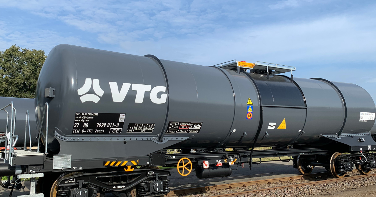 Waggonbau Graaff: Chemical Rail Tank Cars for Hydrochloric Acid | Safe ...